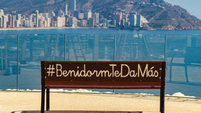 Benidorm dará hasta 50 euros en bonos para gastar en comercios locales ...